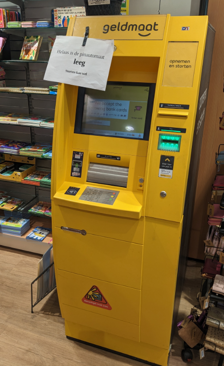 Zoveel contant geld moet je volgens banken nú in huis hebben